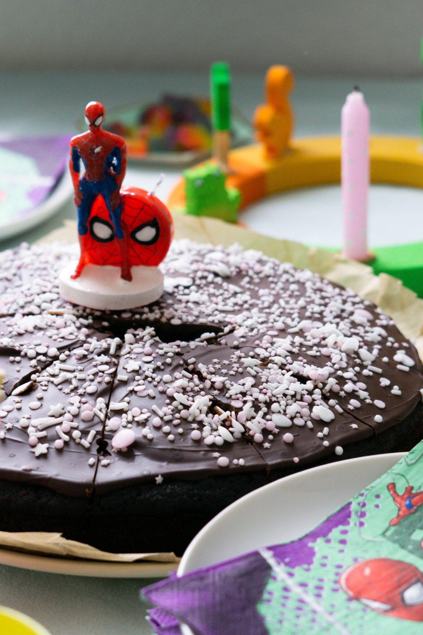 Einfacher veganer Schokokuchen für Kinder » Caros Küche